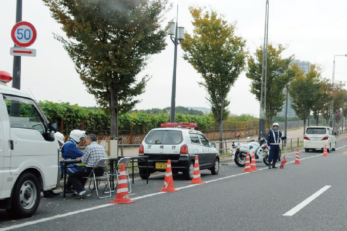 ネズミ捕りとオービスで検挙数が多いのどっち？